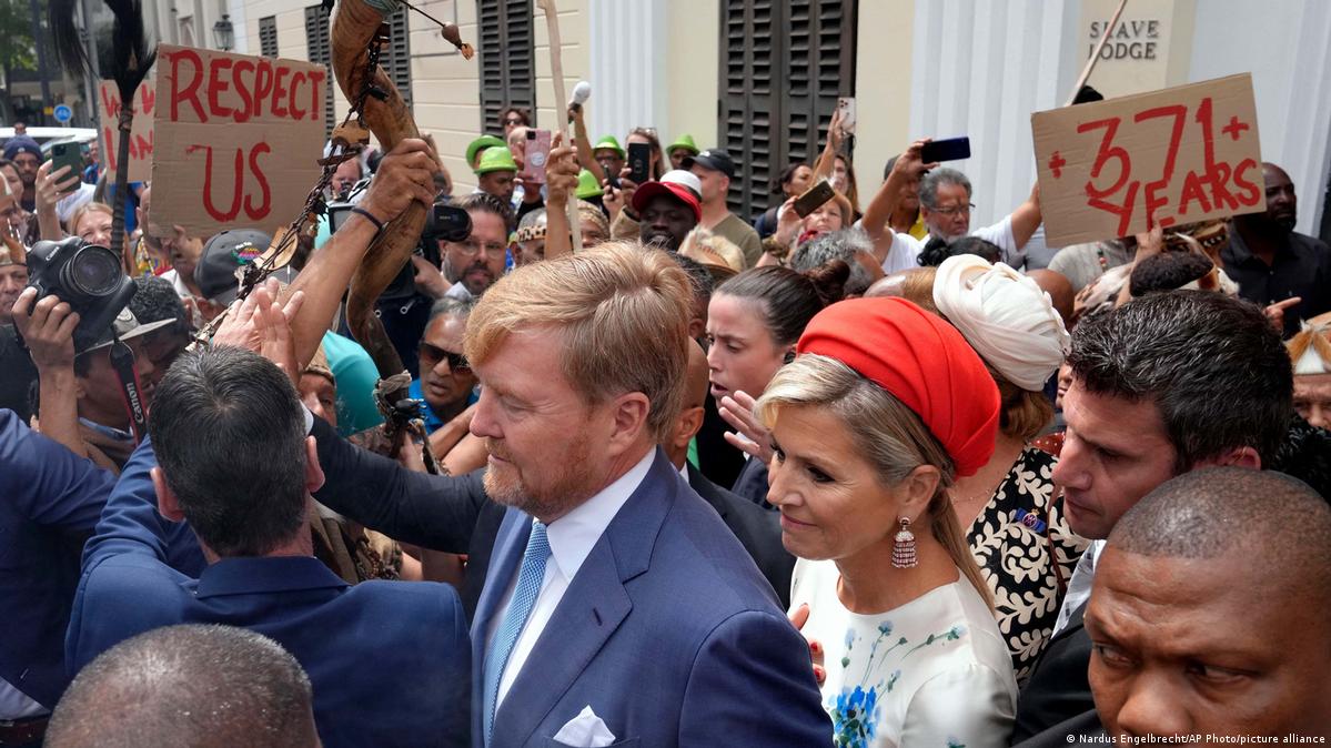 Dutch king and Queen Confronted by Angry Protesters Upon Visit to S.A ...