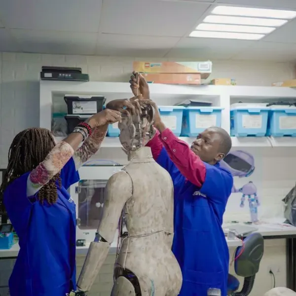 Uniccon Unveils Omeife: Africa's Pioneering Multilingual Humanoid ...